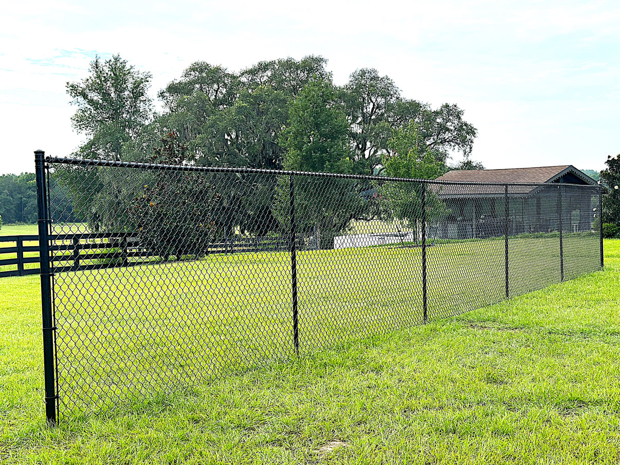 Black Vinyl Chain Link Fence - Complete Kit - 6Ft x 50 Feet - 9 AWG ...